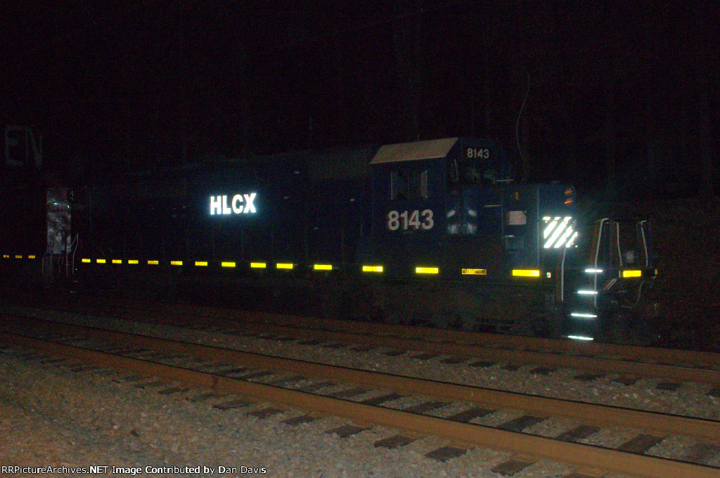 HLCX SD40-2 8143 fourth out on X797